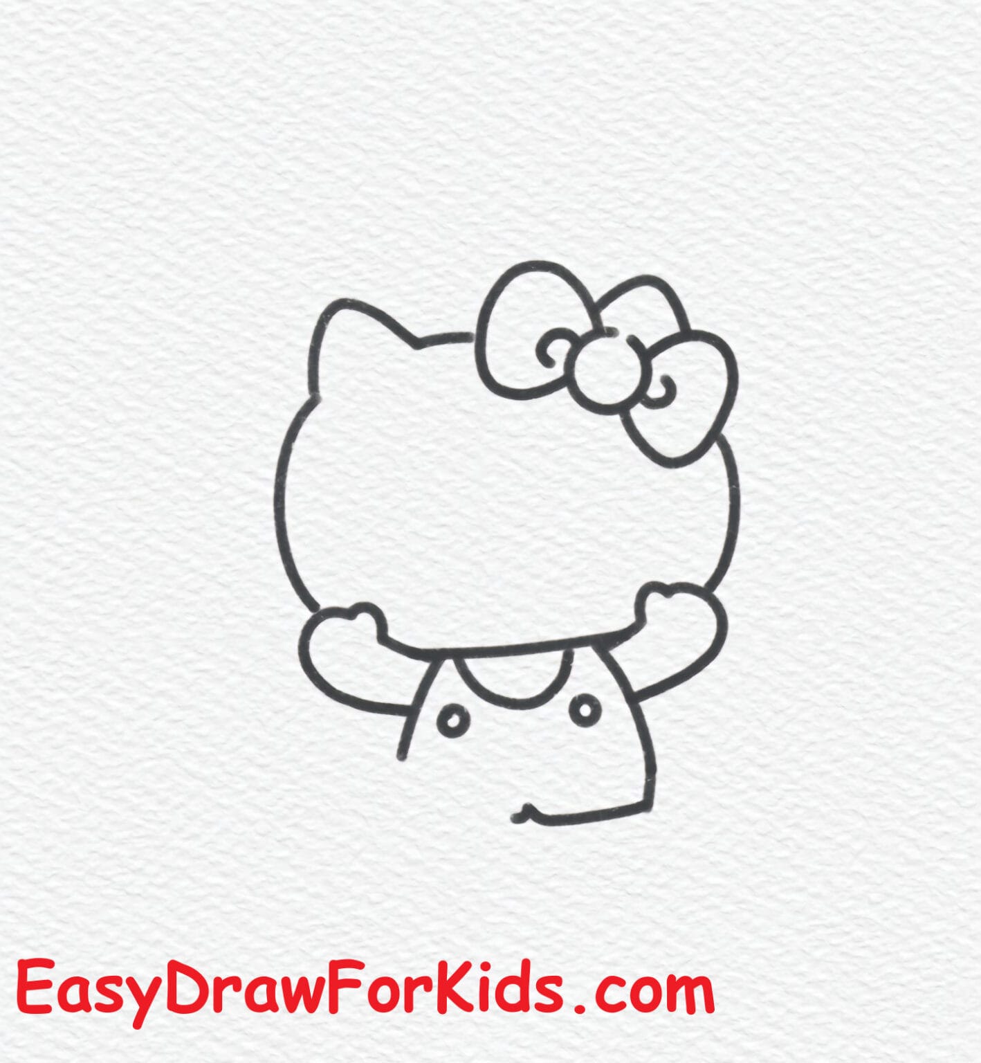 How To Draw Hello Kitty – 4 Ways (With Pictures)